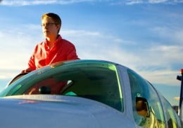 The youngest pilot to fly the world solo – Vacay.ca