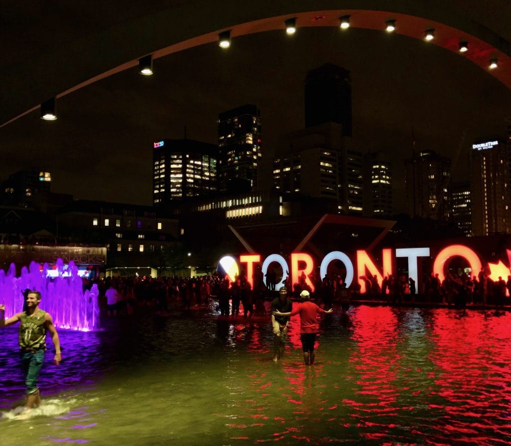 How to Spend an Evening in Toronto – Vacay.ca
