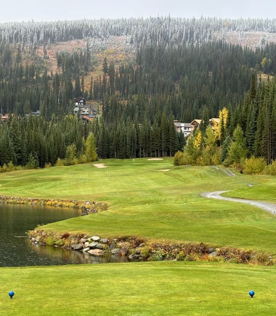 Bring Your Eh Game to Sun Peaks, a Uniquely Canadian Golf Course – Vacay.ca