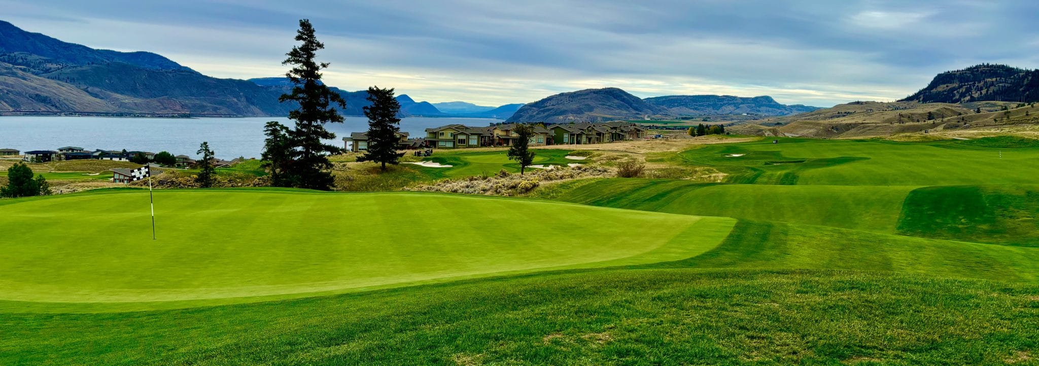 Tobiano Golf Course Is as Beautiful As It Is Beastly – Vacay.ca